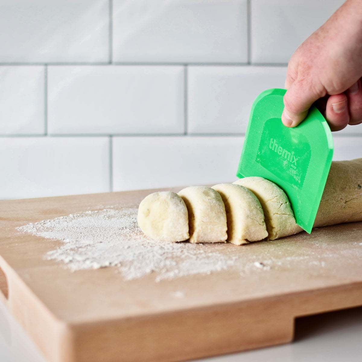 Bowl Scraper + Pastry Dough Cutter - Shop Online